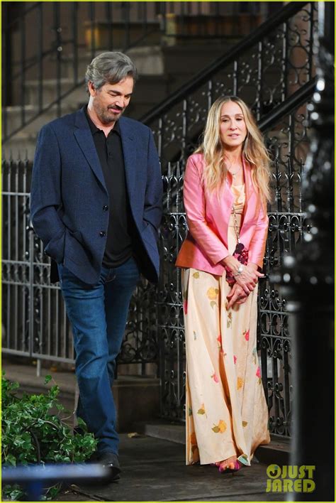 Major Sex And The City Reboot Spoiler Revealed In New Set Photos And Fans Might Be Shocked Photo