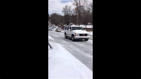 Cars Stuck On Hill Near Save A Lot In Monticello Youtube