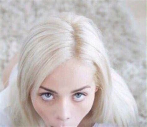 What You See Vs What She Sees Blank Template Imgflip
