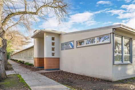 2400 13th St Sacramento Ca 95818