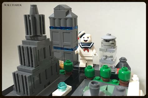 Lego Ghostbusters Stay Puft Marshmallow Man Buildmoc C10422