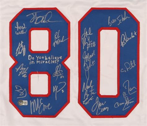 1980 Usa Miracle On Ice Team Signed Jersey By 19 With Jim Craig Buzz Schneider Mark
