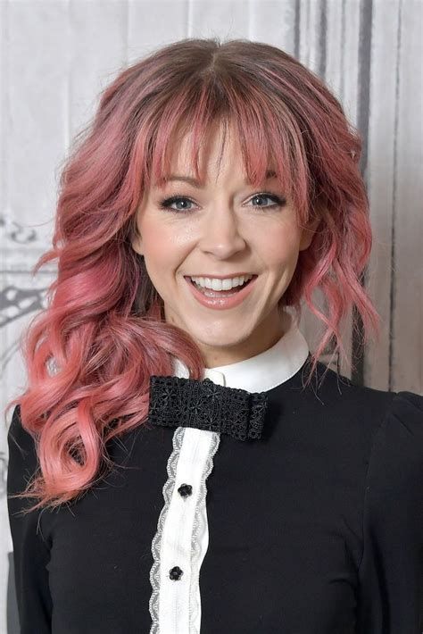 Lindsey Stirling Rosa Haare