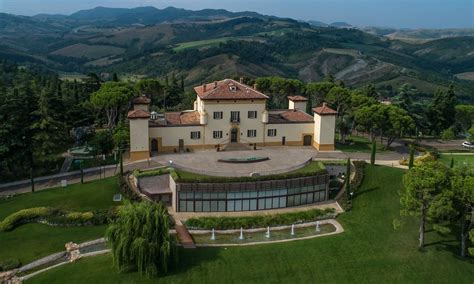 Featured Stays — Travel Matters