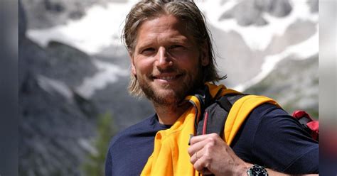 Sebastian Ströbel Aus Bergretter Buch Zur Erfolgsserie