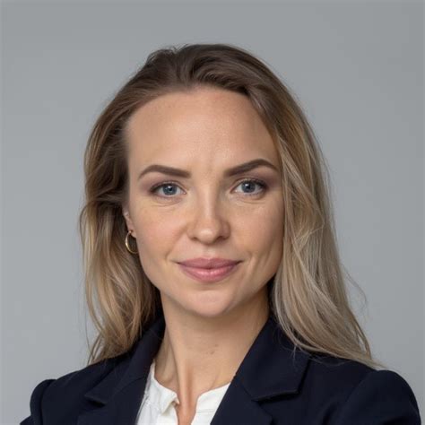 Yoko Rödel Ressort „mieten Bauen Wohnen“ Berliner Zeitung Xing