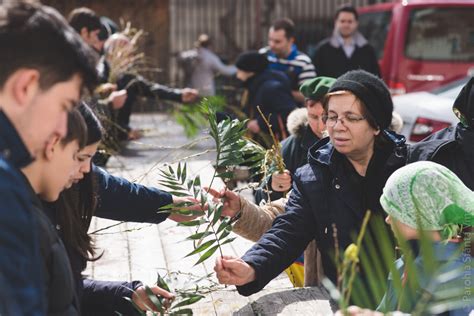 Floriile Parohia Sfanta Vineri Drumul Taberei
