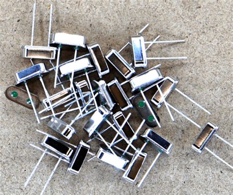 Transistor Oscillators Types Frequency Ranges And Practical Uses