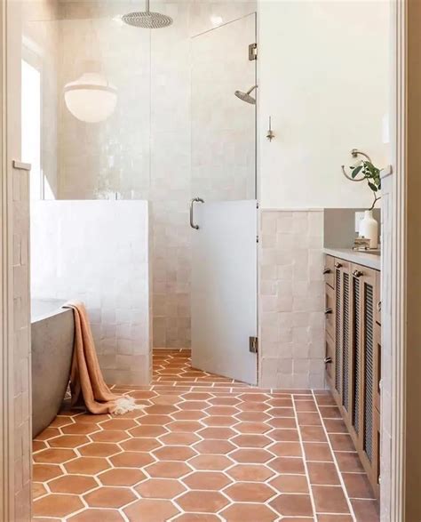 17 Terracotta Bathroom Tile Ideas Youll Want To Copy