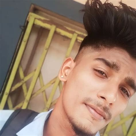 𓆩𝗔𝗖𝗛𝗨𝗫𓆪 4 Chux • Threads Say More