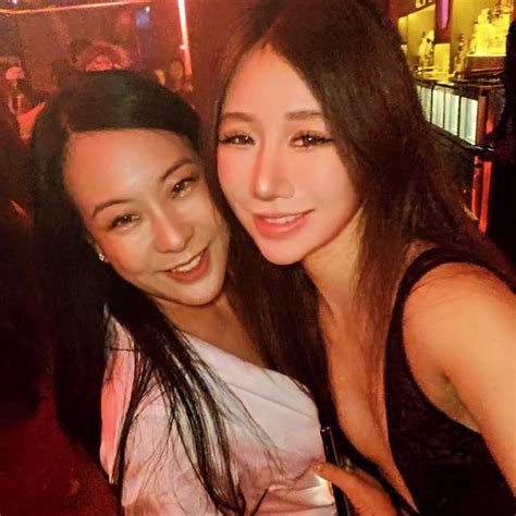 Manda Hll • Threads Say More