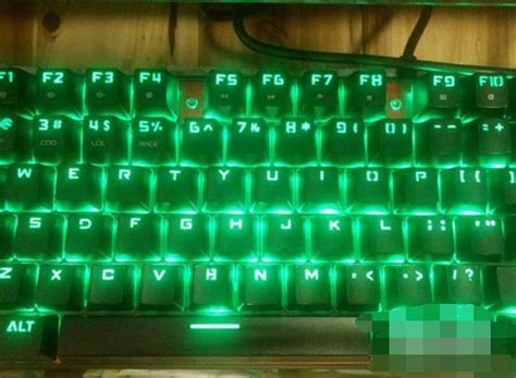 键盘背光灯怎么开 百度知道