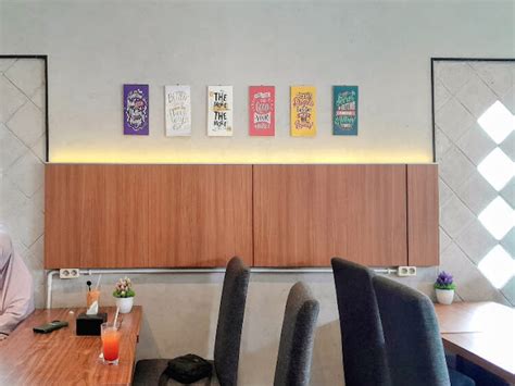 Kopdar Di Walties Rooftop Cafe Rawamangun