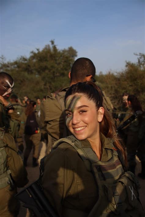 אדר בן סימון סיפור חיי