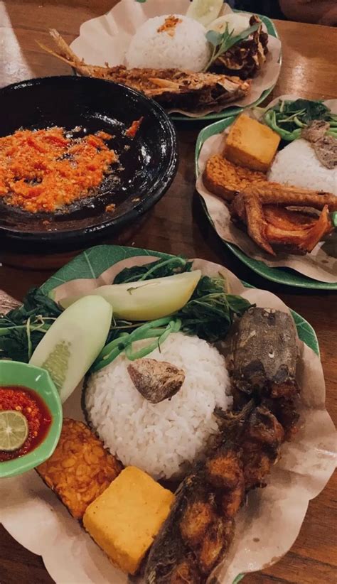 Sambak Yang Lagi Rame Parah Sambal Bakar Damas Muara Karang Sambel Nya