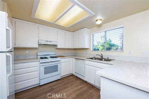 28963 Calle Del Lago Murrieta Ca 92563 Townhome Rentals In Murrieta