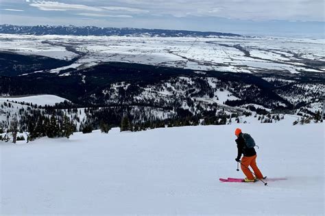 A Guide To Skiing Grand Targhee An Inside Look At One Of The Wests