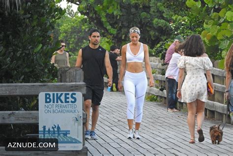 Wilmer Valderrama And Amanda Pacheco Enjoy A Romantic Jog On Miami