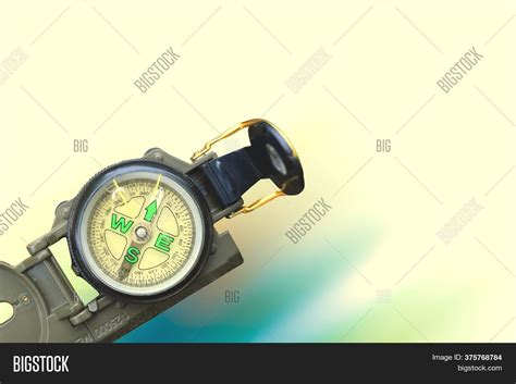 Round Compass On Image And Photo Free Trial Bigstock