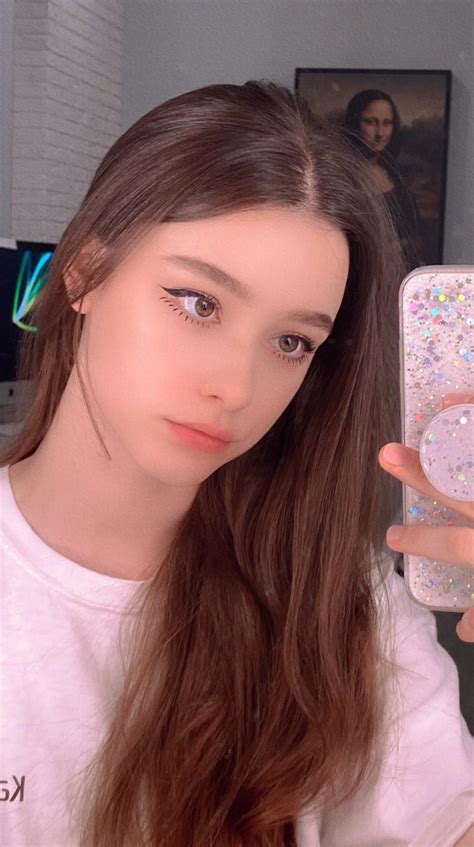 Dasha Taran R Prettygirls