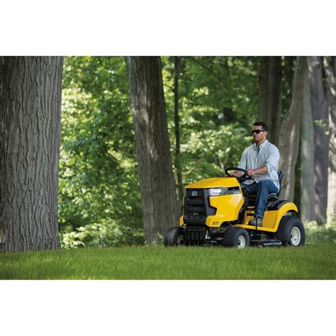 Cub Cadet XT1 LT46 Lawn Tractor | Cub Cadet US