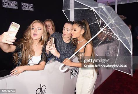 Ariana Grande Selfie Photos And Premium High Res Pictures Getty Images