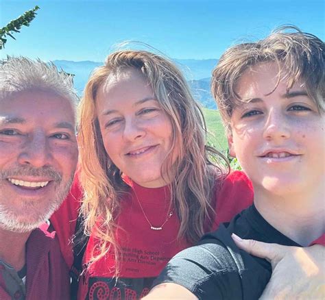 Alicia Silverstones Son Bear 12 Is Taller Than Mom In New Vacation
