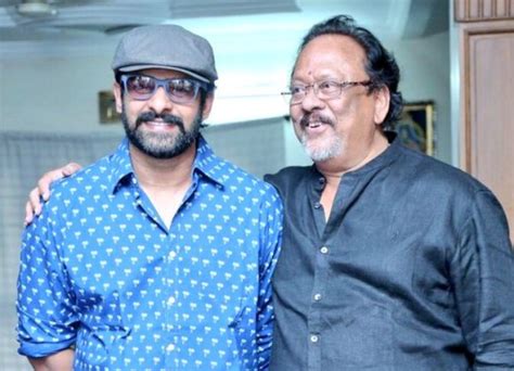 Krishnam Raju Death Watch Last Video Of Prabhas Meeting Krishnam Raju At Aig Hospital Hyderabad