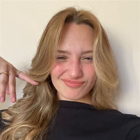 Çisel Özçelikci Youtube