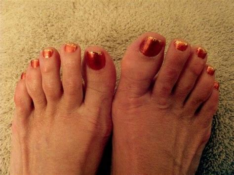 Sparkly Candy Corn Pedicure Fab O Pedicure Fashion Forward Nail Art