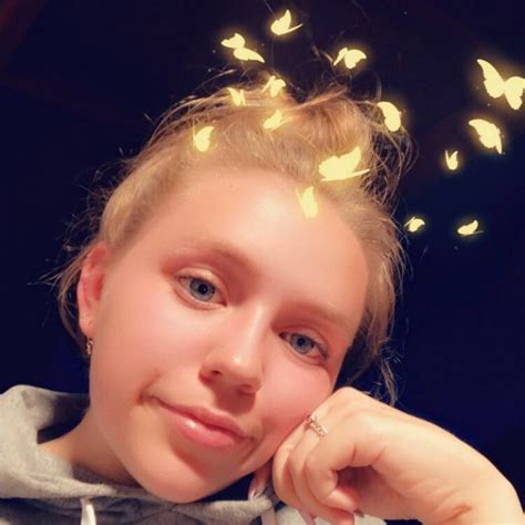 Daisy Dutton Youtube