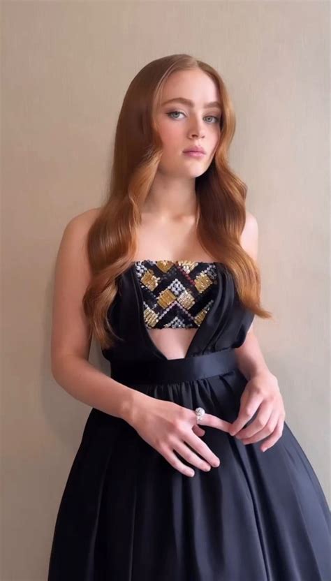 Sadie Sink Getting Ready For The Critics Choice Awards 2023