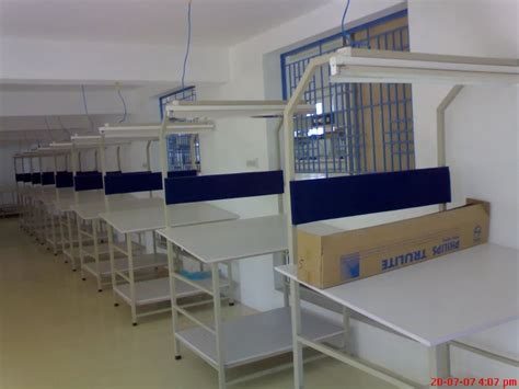 Ms Pipe Frames Garment Checking Table Table Top Material 17mm