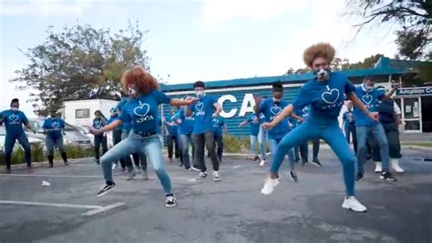 South Africans Are Having Fun With The Jerusalema Dance Challenge