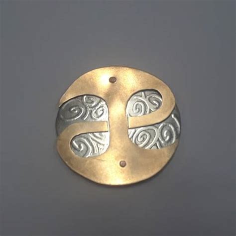 Made A Guild Seal In Metals Class Scrolller