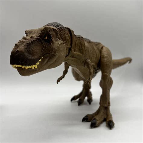 Jurassic World Legacy Collection Tyrannosaurus Rex Extreme Chompin T