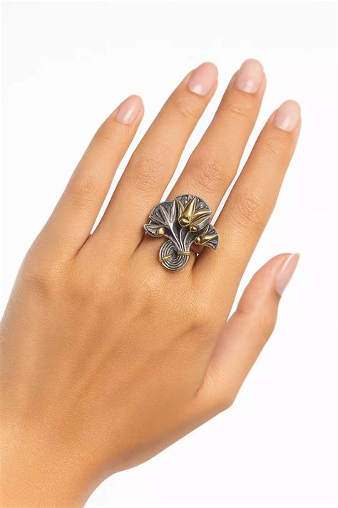 Silver Ring Louts Silver Town Jewelry