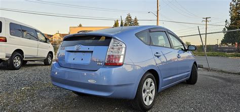 Toyota Prius Jdm Import Is Eco Friendly And Stylish