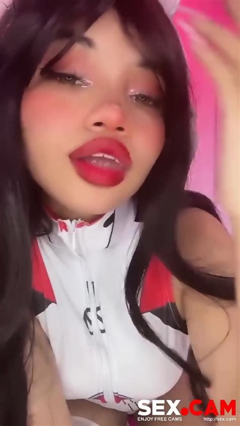 Cute Face With Red Lips Telegram Soft