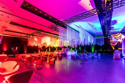 O Nas Compani Bilety Na Wydarzenia Dla Firm