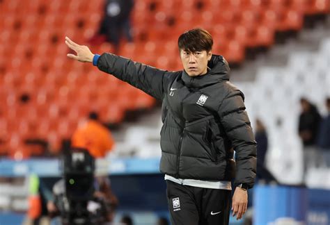 S Korea Coach Takes Trip Delay In Stride Ahead Of U 20 World Cup