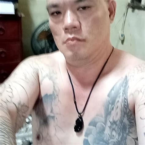 朱家宏 Ss1120520 • Threads Say More