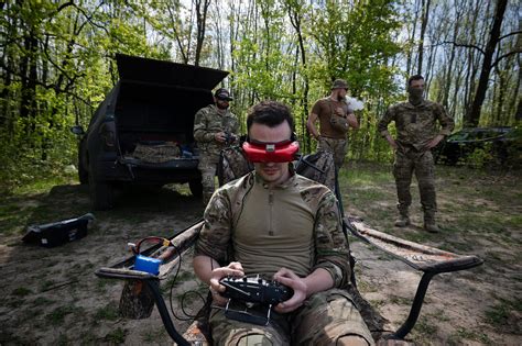 Ukraine Pinning War Hopes On Expanded Drone Program The New York Times