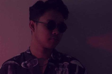 Buzar Rilis Violet Single Baru Tentang Cinta Dan Nafsu Pilarid