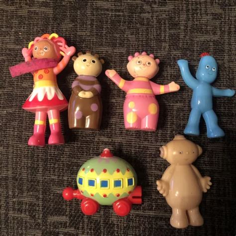 In The Night Garden Figures Light Plastic Cbeebies Magazine Bundle £4