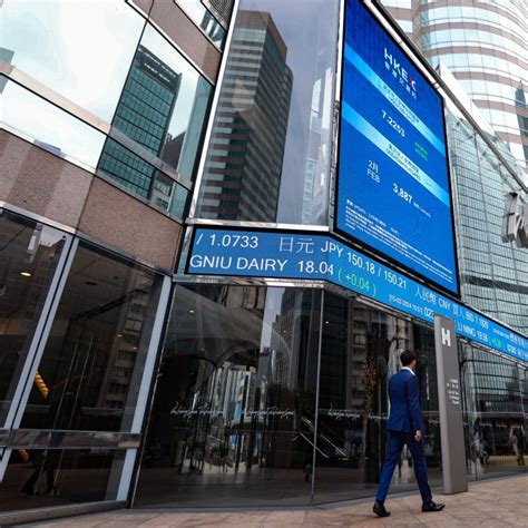 Hong Kong Stocks Surge To 5 Month Highs After The Biggest Weekly Gain