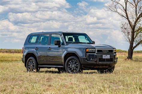 2025 Toyota Landcruiser Prado Vx Review
