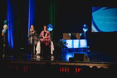 Plus De 430 Membres Du Personnel Du Csscs étaient Réunis Jeudi Dernier Pour Souligner Les 25 Ans