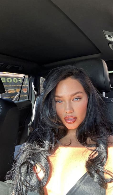 Miranda Raschell Ehcico On Insta In 2025 Beautiful Women Car Girl Miranda