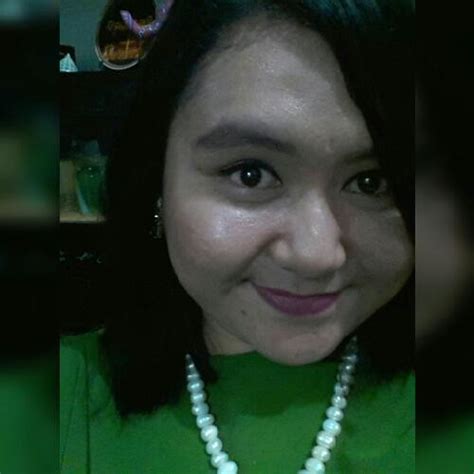 Marisa Desinta Helpdesk Of Policy Holder Services Prudential Life